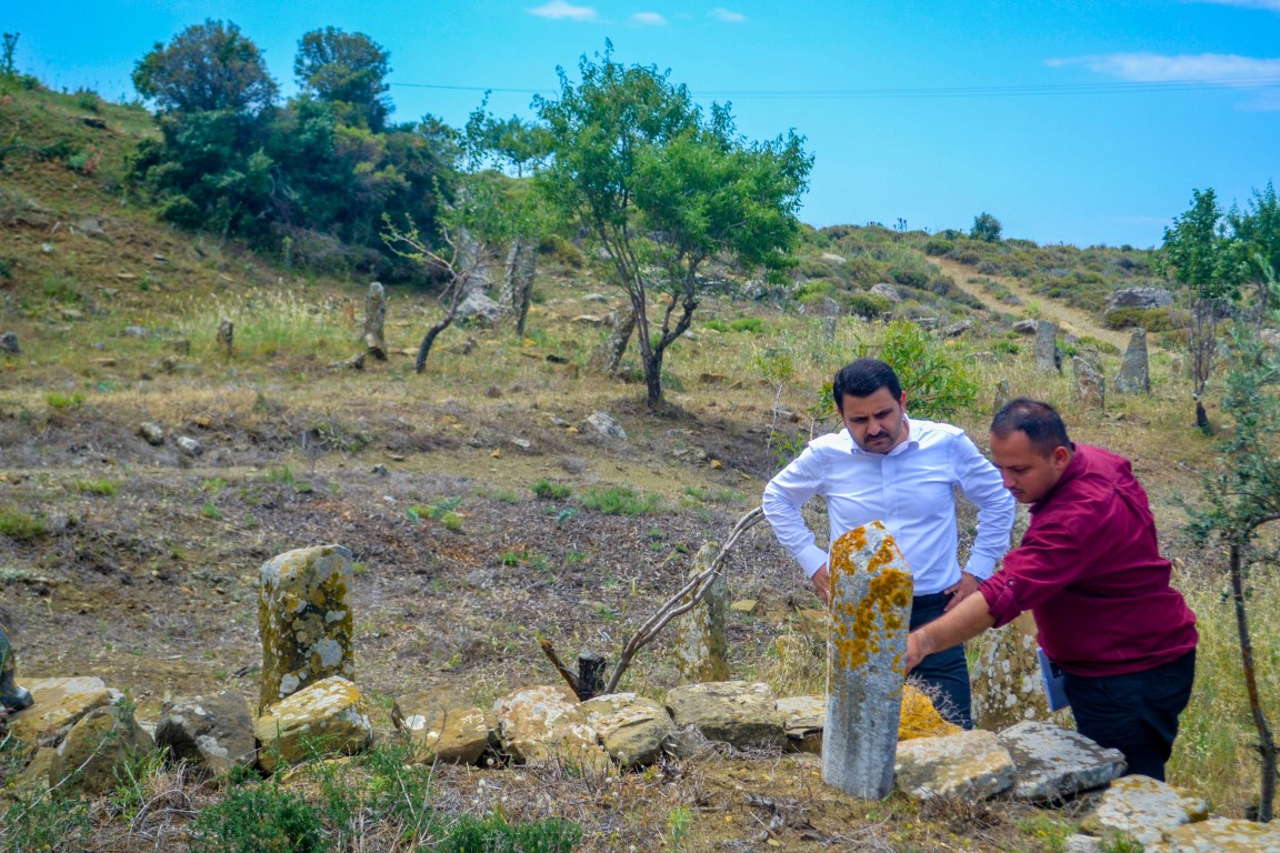 Tarihi Gelibolu Yarımadası’nda Geçmişten Günümüze Kalan Mezar Taşları ...